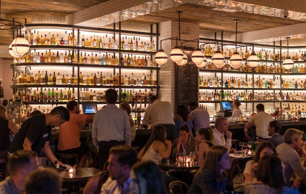 Perbedaan Bar, Lounge, Club, Pub, dan Diskotek | IDN Times
