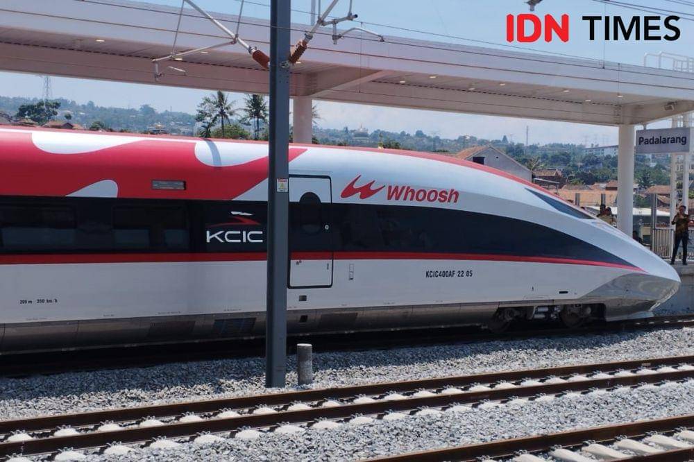 Jadwal Kereta Cepat Whoosh Rute Halim-Padalarang PP | IDN Times