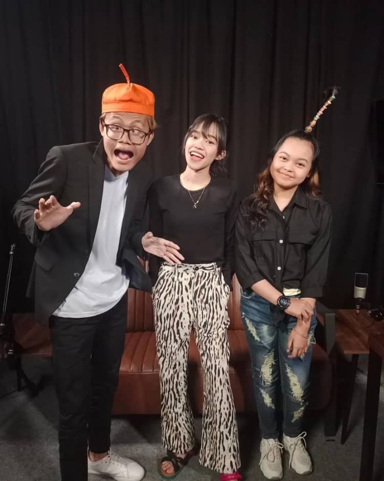 7 Potret Terkini Sony Wakwaw, Comeback ke Dunia Hiburan! | IDN Times