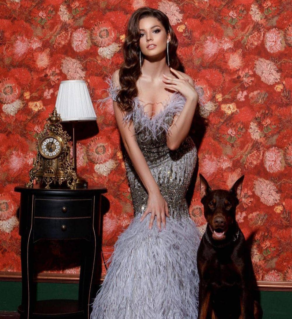 7 Potret Margarita Golubeva Miss Rusia 2023, Speechless! | IDN Times