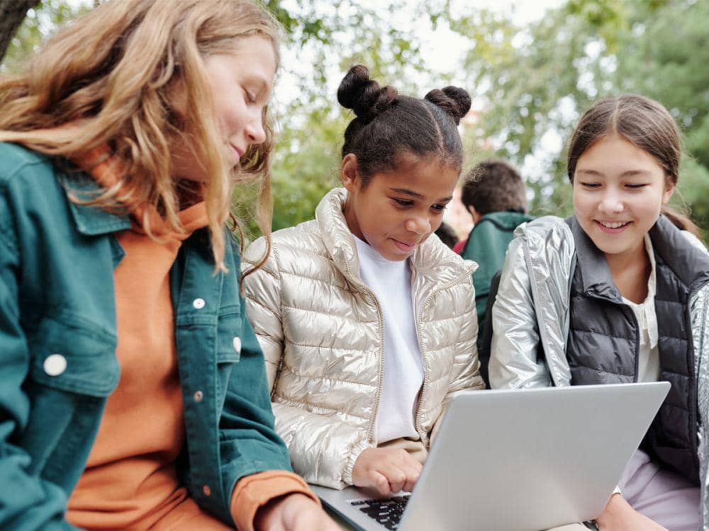 5 Laboratorium Virtual Fisika, Media Belajar Kekinian yang M | IDN Times