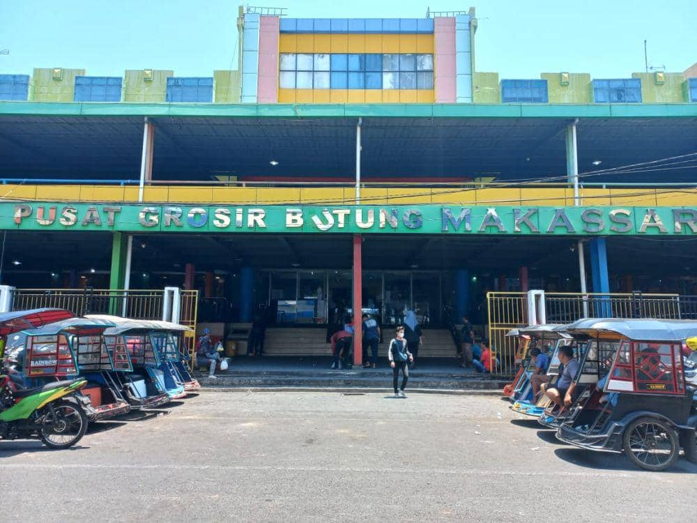 PD Pasar Makassar Bakal Lapor Pengganggu di Pasar Butung | IDN Times Sulsel