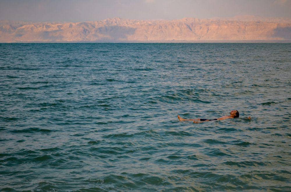 5 Fakta Tersembunyi Laut Mati, Memiliki Kadar Garam Tinggi! | IDN Times
