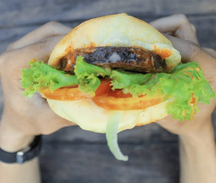 8 Burger Lokal Jogja yang Menggoda, Dimana Saja? | IDN Times Jogja