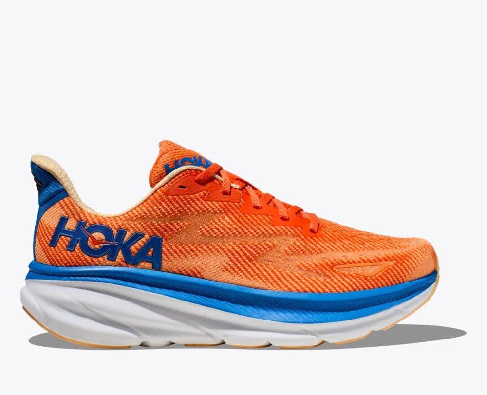 10 Rekomendasi Sepatu Hoka Terbaik untuk Lari, Super Empuk! | IDN Times