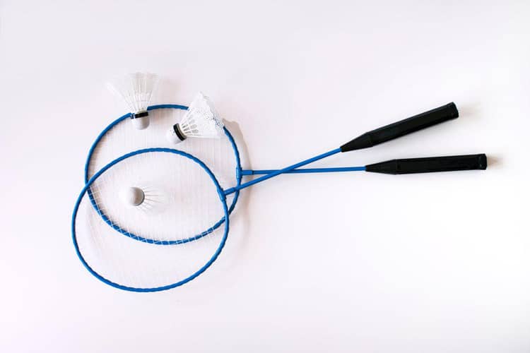 Jenis Tarikan Senar Raket Badminton dan Cara Memilihnya | IDN Times