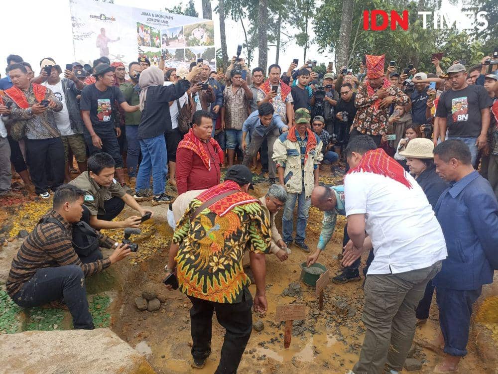 Monumen Jokowi Tingginya 7,5 Meter dan Anggarkan Rp2,5 M | IDN Times Sumut