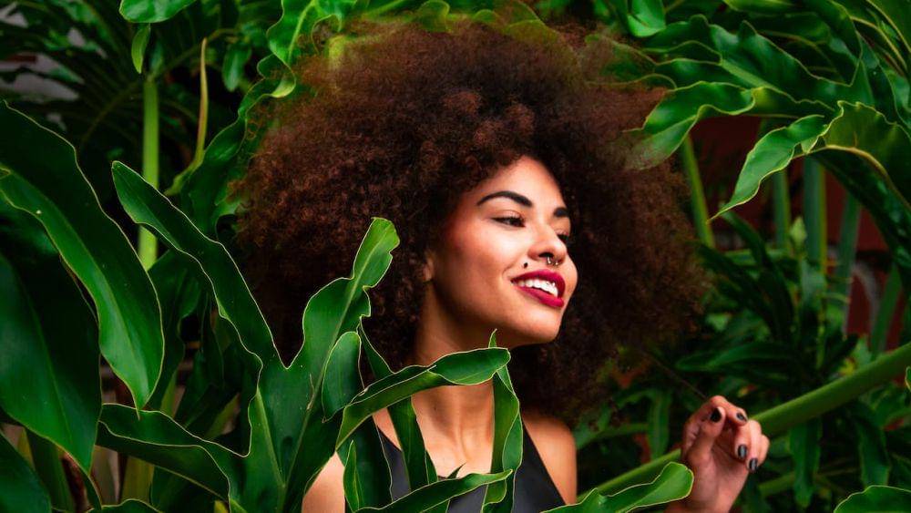 9 Jenis Rambut Keriting dan Cara Perawatannya | IDN Times