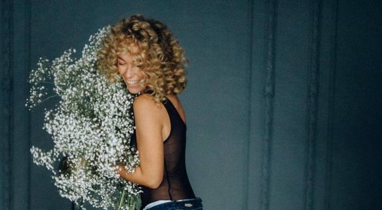 9 Jenis Rambut Keriting dan Cara Perawatannya | IDN Times