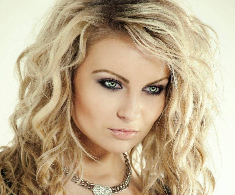 9 Jenis Rambut Keriting dan Cara Perawatannya | IDN Times