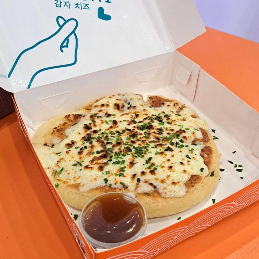 Daftar Menu Gamchi Beserta Harganya, Jajanan Kekinian Korea | IDN Times