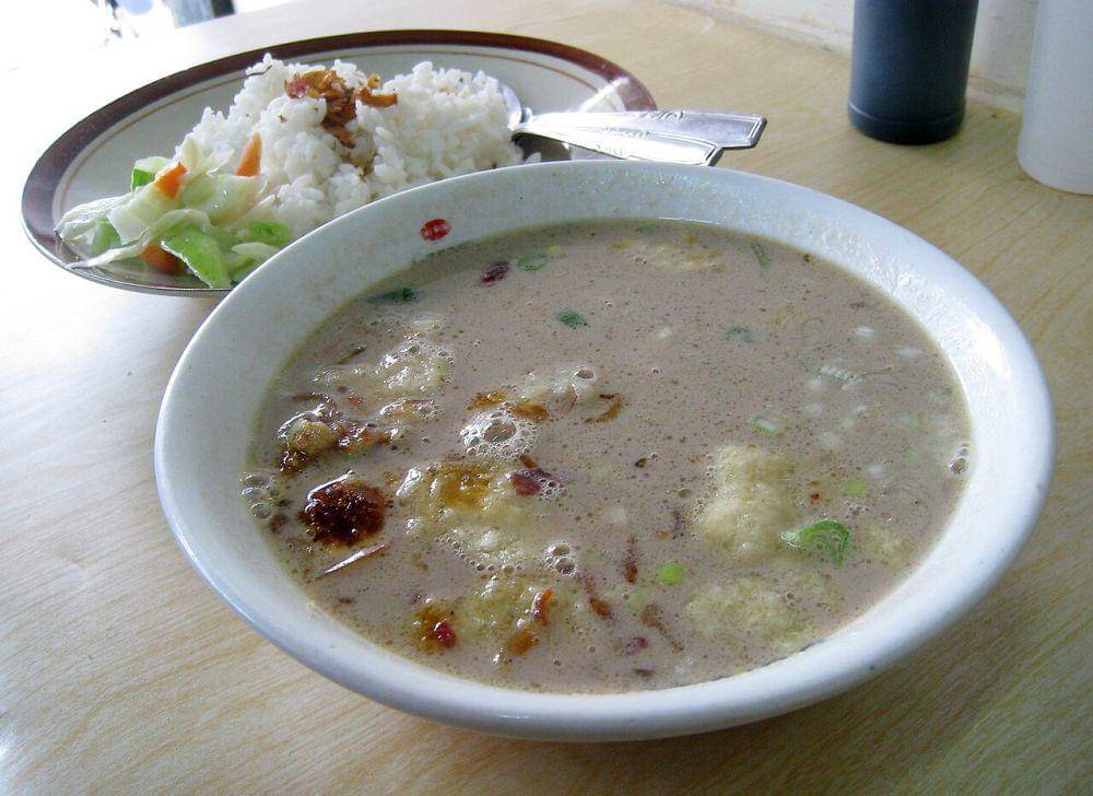 10 Rekomendasi Tempat Makan Soto versi TasteAtlas | IDN Times