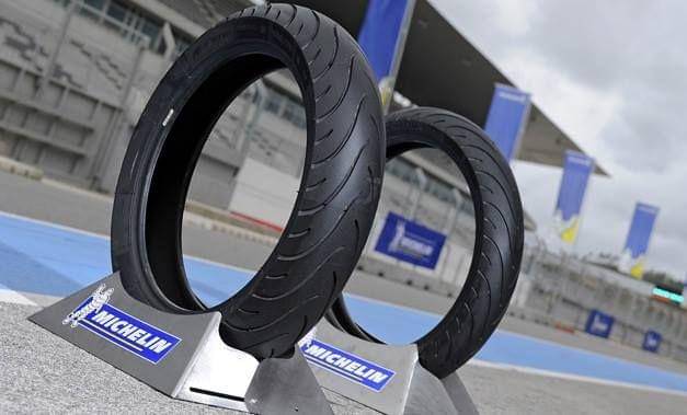 10 Ban Motor Paling Awet untuk Harian, Ini Rekomendasinya | IDN Times