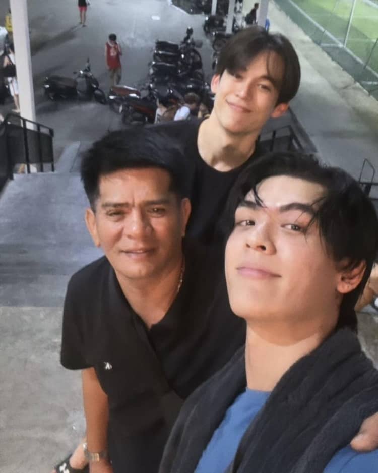 8 Potret Kedekatan Joss Wayar dan Gawin Caskey | IDN Times