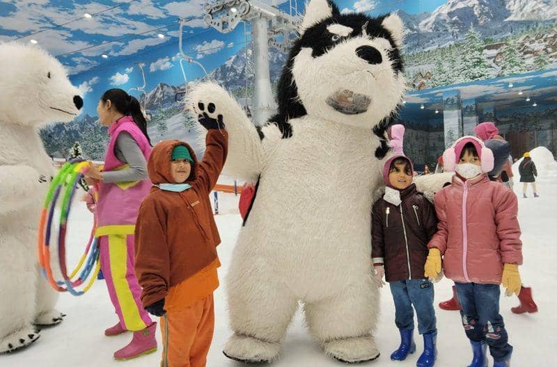 Trans Snow World Surabaya: Lokasi, Harga Tiket, dan Wahana | IDN Times