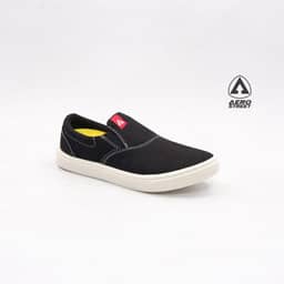 10 Rekomendasi Sepatu Aerostreet Terbaik, Cuma Rp100 Ribuan! | IDN Times
