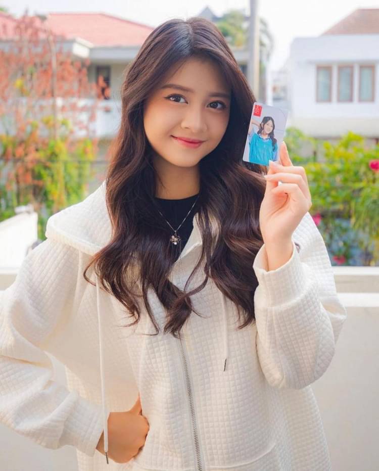 Biodata dan Profil Christy JKT48 | IDN Times