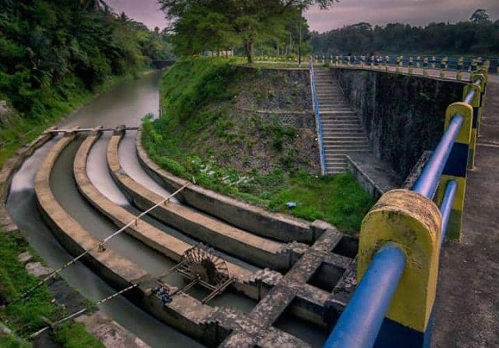 Fakta dan Sejarah Selokan Mataram, Kanal Air untuk Hindari | IDN Times ...