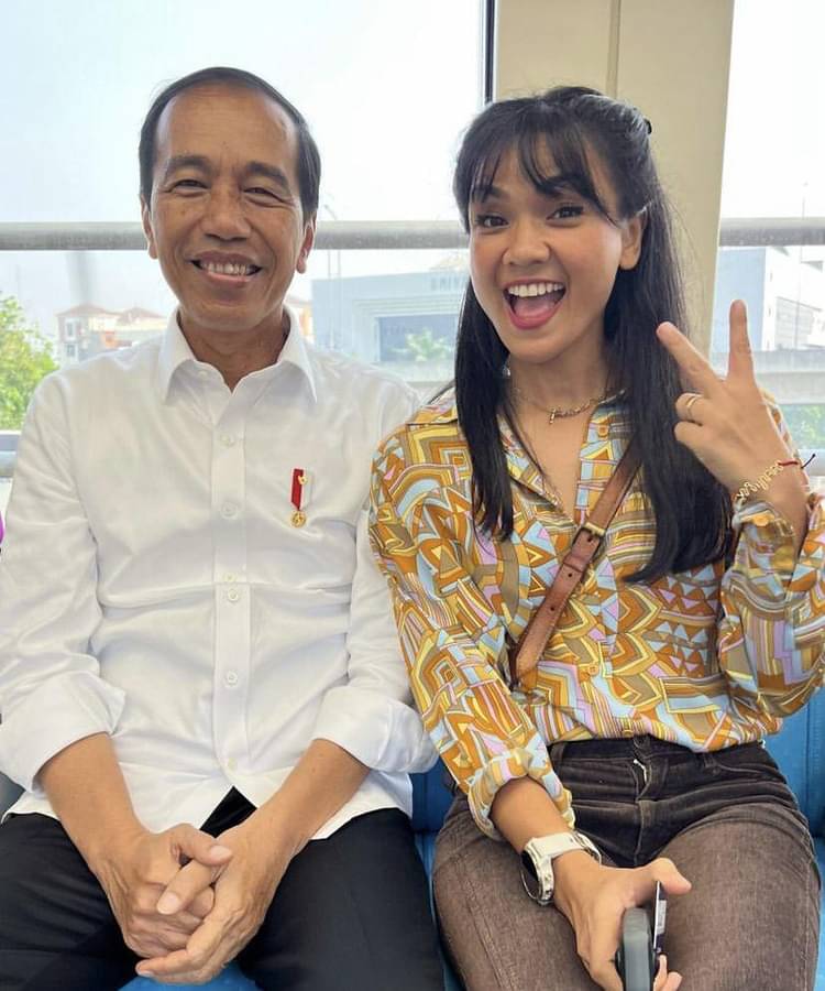 Biodata dan Profil Nirina Zubir | IDN Times