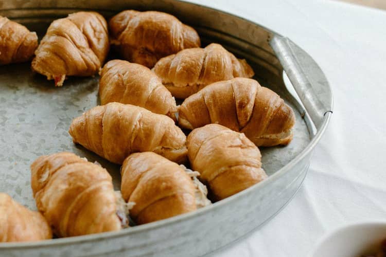 Resep Salt Bread Korea yang Lagi Viral | IDN Times