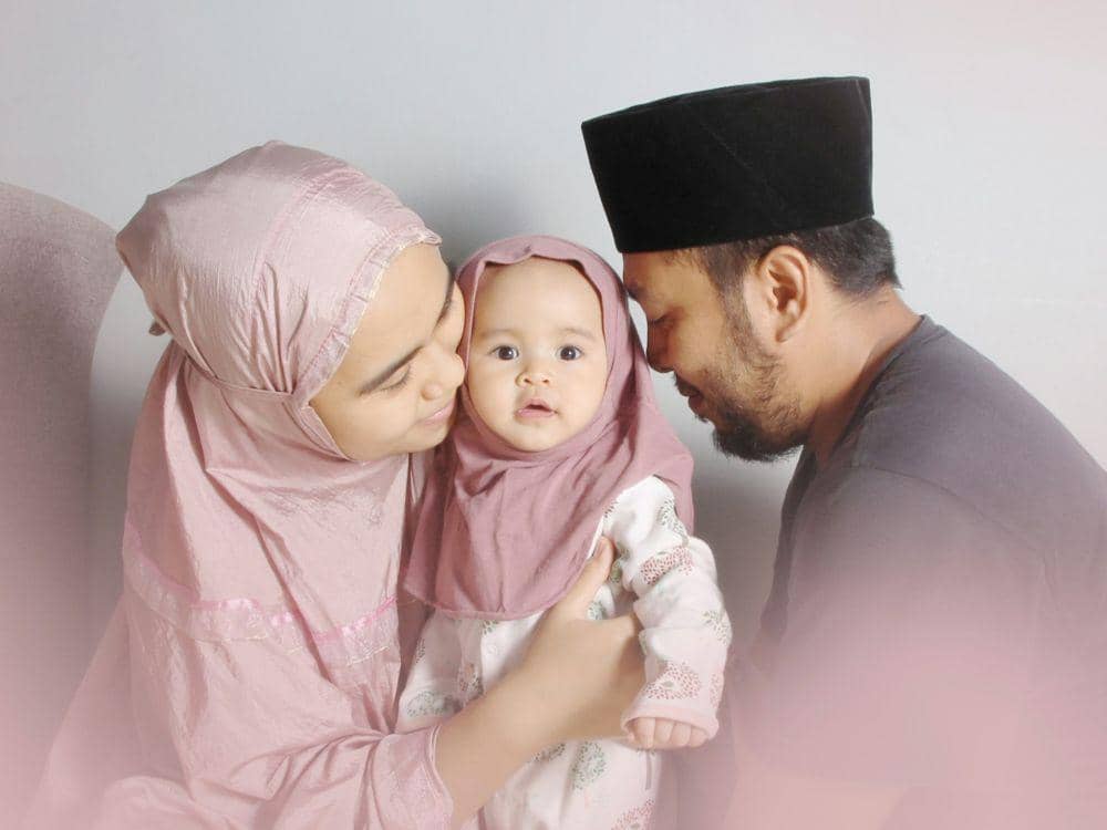 14 Ciri-Ciri Keluarga Sakinah Mawaddah Warahmah, Harmonis! | IDN Times