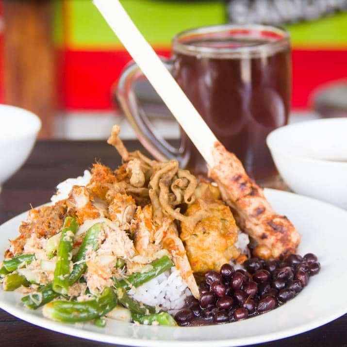 5 Fakta Tanaman Gude, Penghasil Kacang Sumber Pangan Potensi | IDN Times