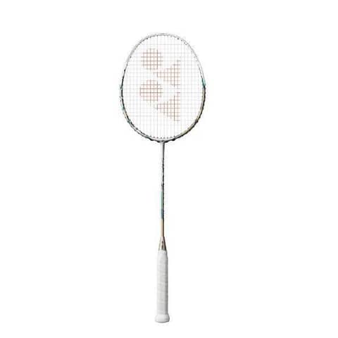 10 Raket Yonex Terbaik 2025 yang Kuat dan Awet, Cek Harganya | IDN Times