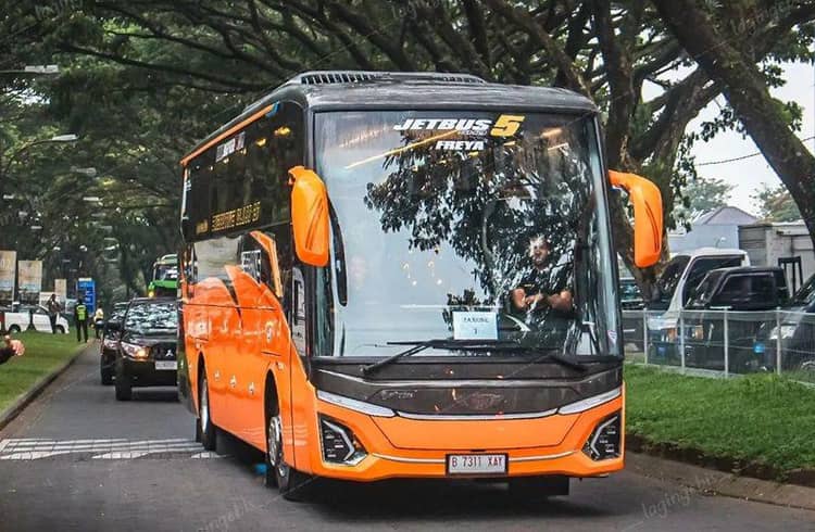7 Sleeper Bus Jakarta—Surabaya dan Harga Tiketnya | IDN Times