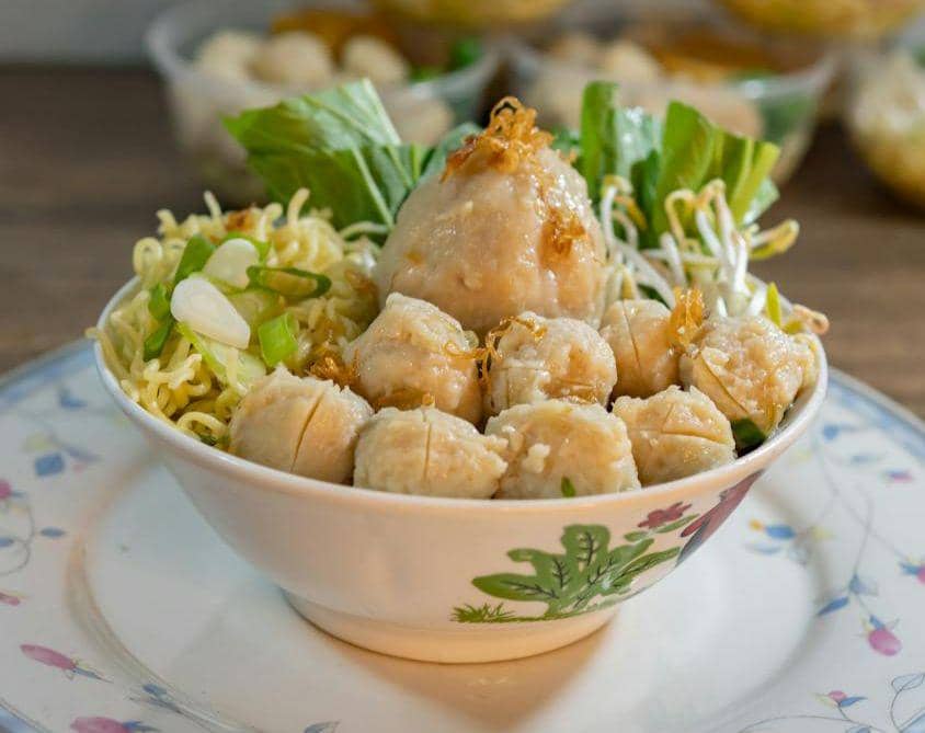 4 Tips Bikin Kuah Bakso yang Sedap, Tambahkan Bawang Putih | IDN Times