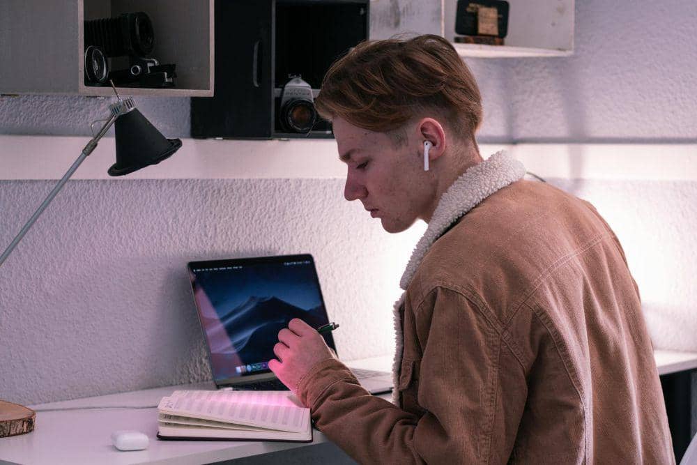 Berapa Lama Sertifikat UKBI Keluar? Ini Jadwalnya | IDN Times