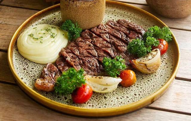 7 Restoran di Jakarta untuk Valentine's Dinner yang Romantis | IDN Times