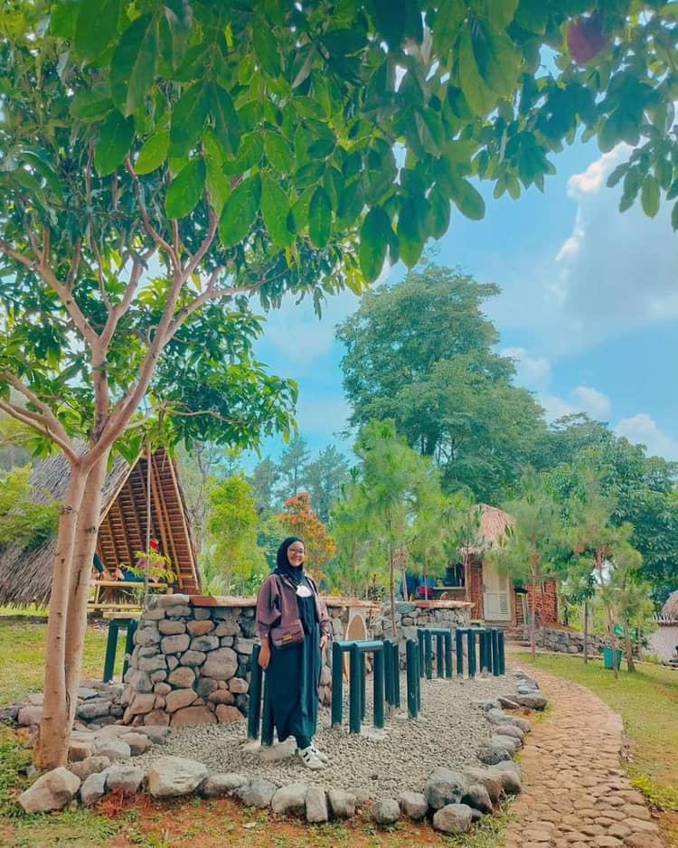 Pinusia Park Ungaran Wisata Alam di Semarang | IDN Times