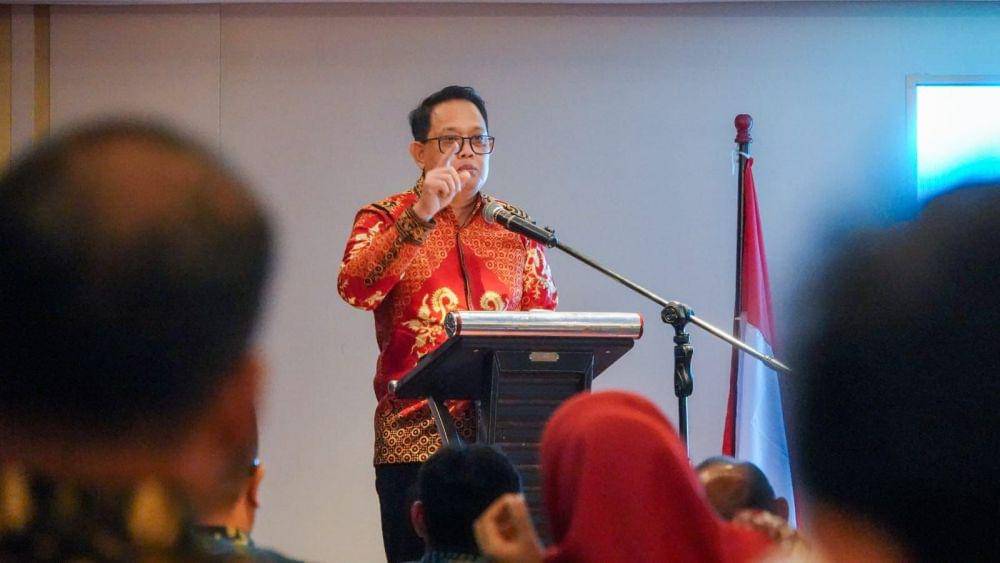 Profil Plh Gubernur Jatim Adhy Karyono | IDN Times Jatim