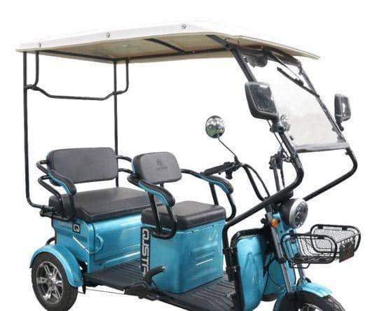 7 Rekomendasi Motor Listrik Roda 3 Terbaik, Ada Viar RE3 | IDN Times