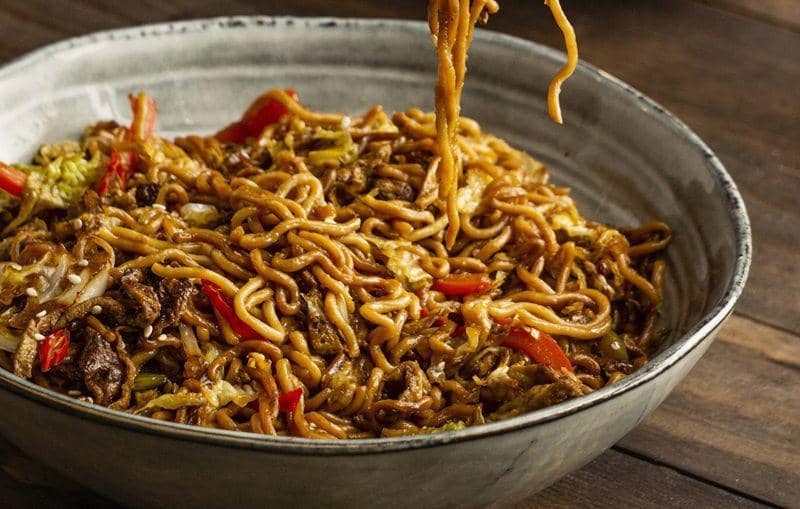 7 Resep Indomie Hack yang Praktis dan Enak Banget | IDN Times