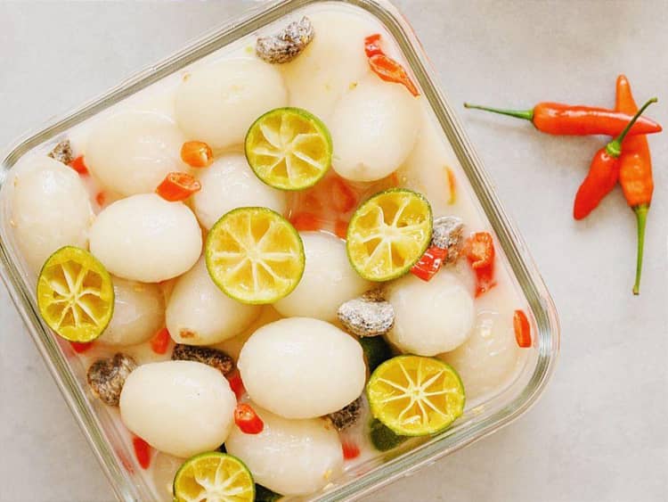 Resep Asinan Buah Kiamboy yang Asam dan Manisnya Nyegerin | IDN Times
