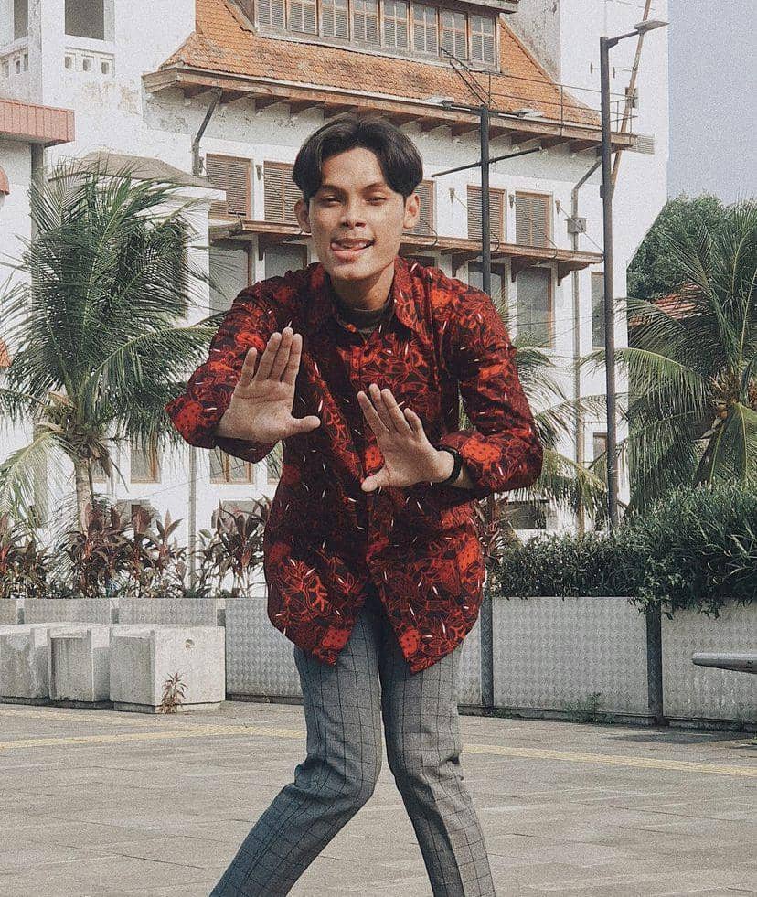 Biodata dan Profil TikToker Ganta, Avatar Aang Versi Parodi | IDN Times