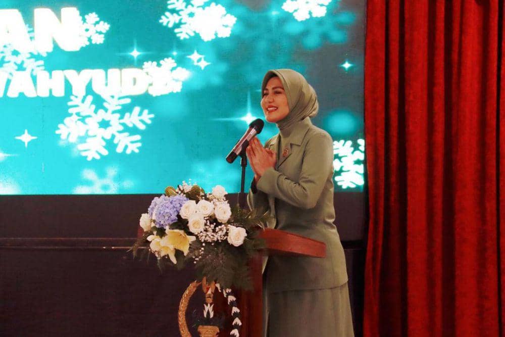 8 Potret Juliana Moechtar Dilantik Jadi Ketua Persit | IDN Times