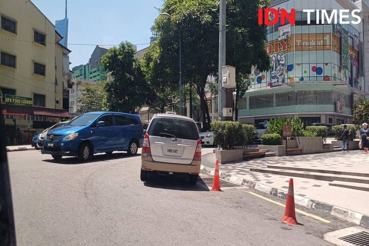 5 Transportasi Umum dari dan ke Stasiun Whoosh Halim Jakarta | IDN Times