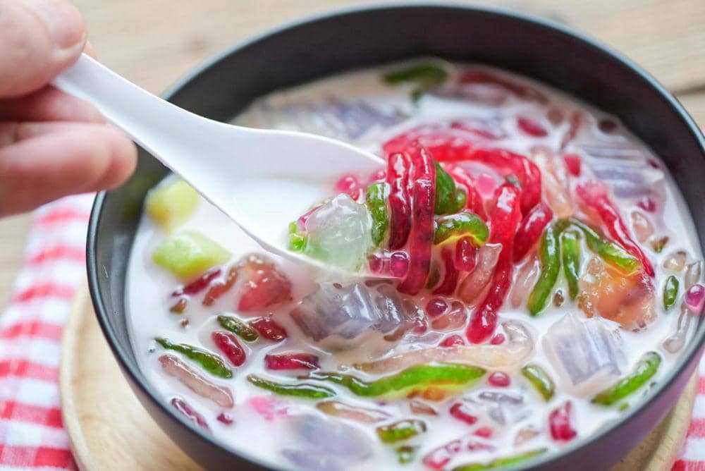 Resep Ruam Mit, Es Cendol Khas Thailand untuk Buka Puasa | IDN Times