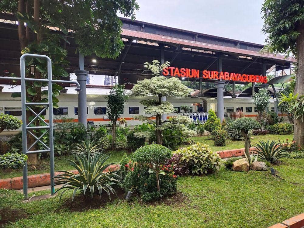 4 Daftar Stasiun di Surabaya, Wisatawan Wajib Tahu! | IDN Times