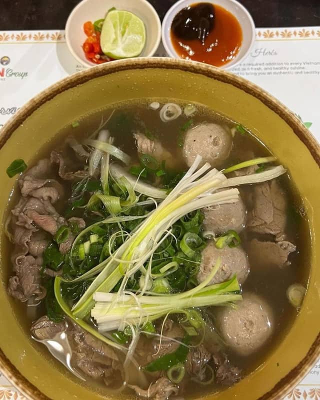 10 Restoran Mewah yang Asyik di Mega Kuningan Jaksel | IDN Times