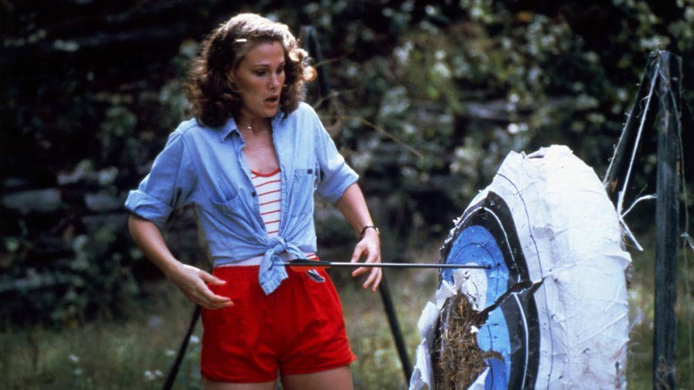 10 Rekomendasi Film Horor yang Berlatar di Hutan Menegangkan | IDN ...