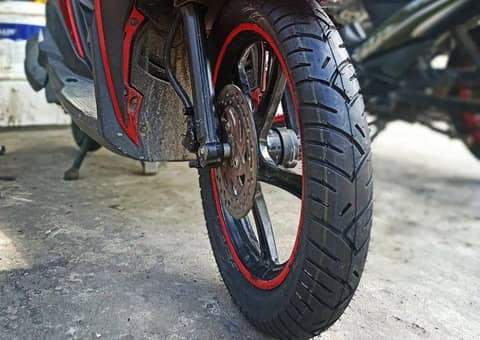 9 Rekomendasi Ban Soft Compound Ring 14 untuk Harian | IDN Times