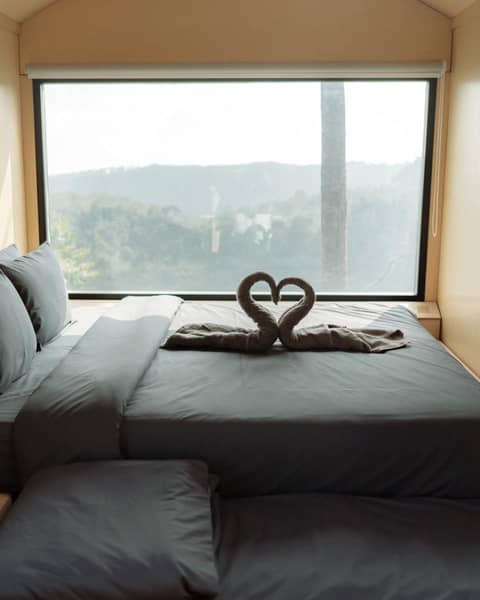 12 Info Bobocabin Dieng Wonosobo, Tengah Gunung Prau dan Hut | IDN ...