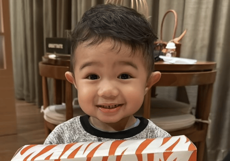 Siapa Itu Abe Cekut yang Viral Onty Onty Angkel Angkel | IDN Times