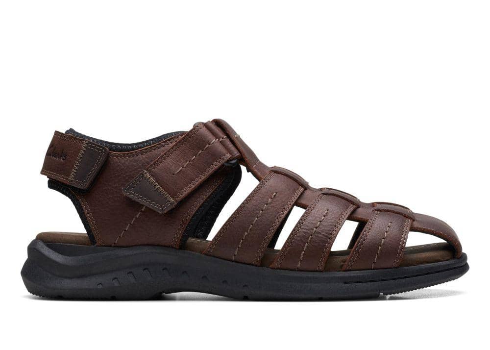 15 Rekomendasi Sandal Pria Branded Terbaik dan Kekinian | IDN Times
