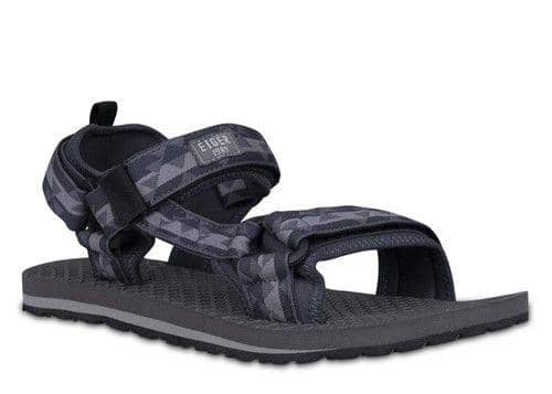 15 Rekomendasi Sandal Pria Branded Terbaik dan Kekinian | IDN Times