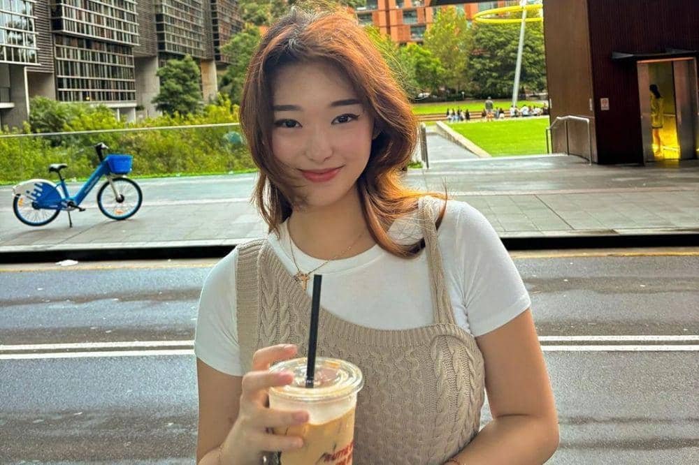 Biodata dan Profil Livy Renata | IDN Times