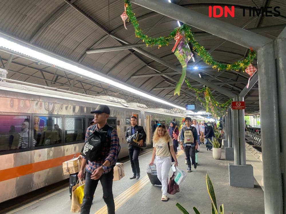 Jangan Bingung, Ini Beda Stasiun Gubeng Lama dan Gubeng Baru | IDN Times